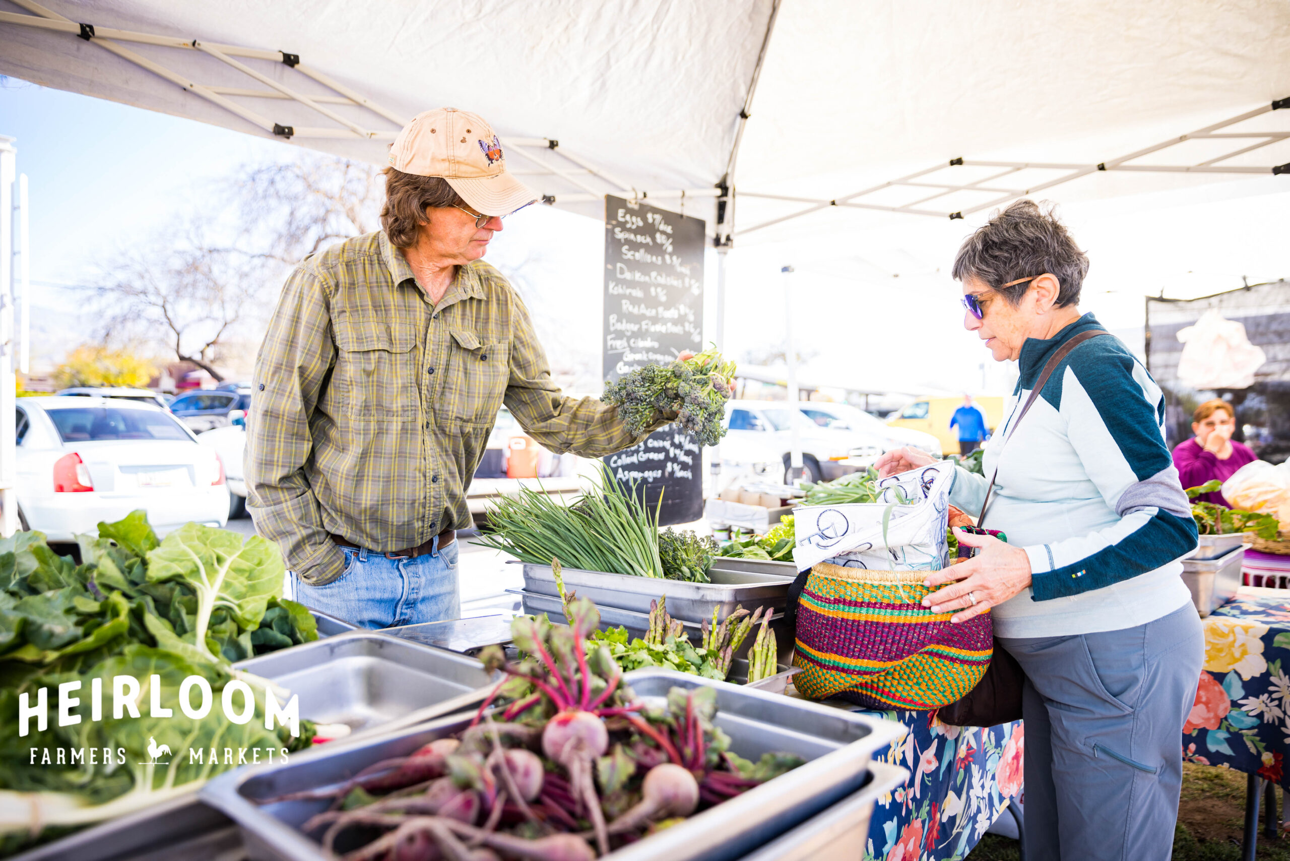 Shopping Sustainably At the Farmers Market / Heirloom Farmers Markets